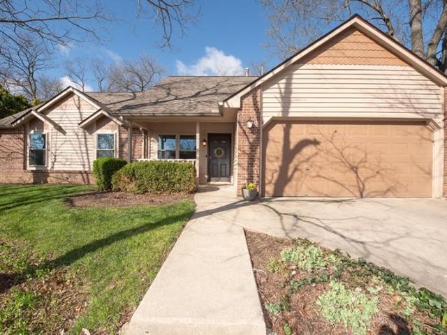 1860 Windy Hill Dr, Lafayette, IN 47905