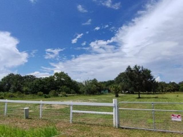 18611 NW 304 St, Okeechobee, FL 34972