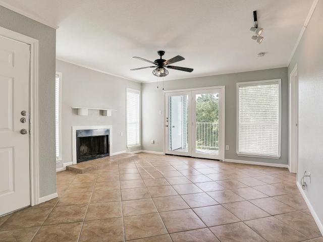 18617 Egret Bay Blvd, Unit 1001, Webster, TX 77058 | MLS #20738