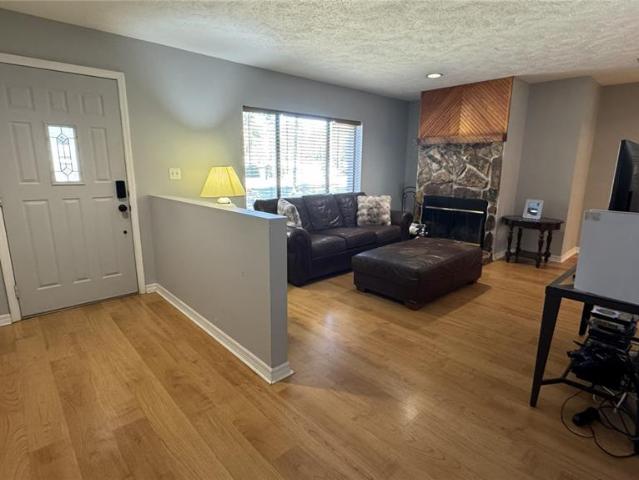 18619 Yocam Ave, Lutz, FL 33549 | MLS #TB8497 | Compass