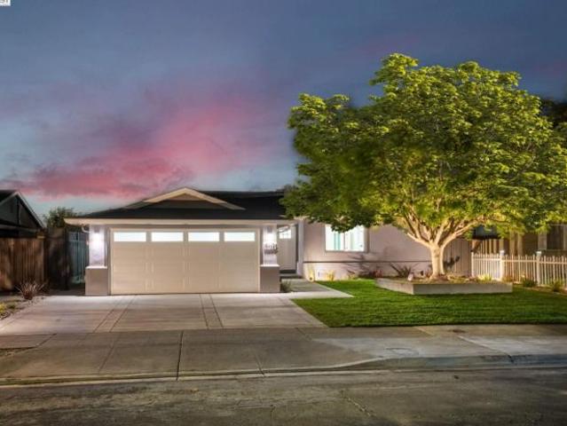 1861 Osage Ave, Hayward, CA 94545