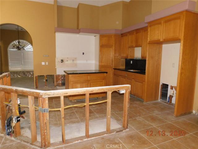1861 Calaveras Rd, Pinon Hills, CA 92372 | MLS #CV26099