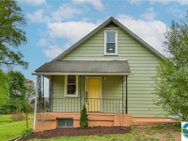 1861 E Emmaus Avenue