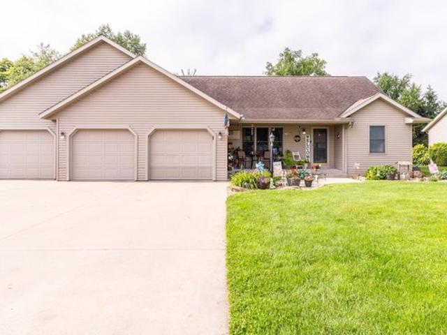 18620 Monticello Dr, Goshen, IN 46528