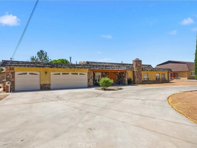 18621 Centennial St, Hesperia, CA 92345
