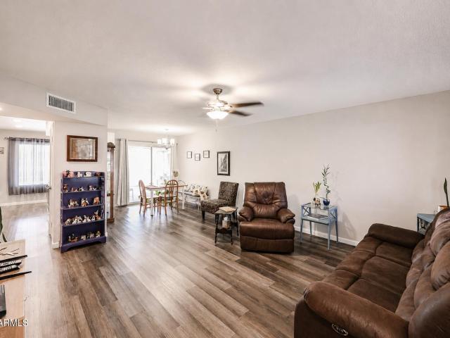 18621 N 104TH Drive