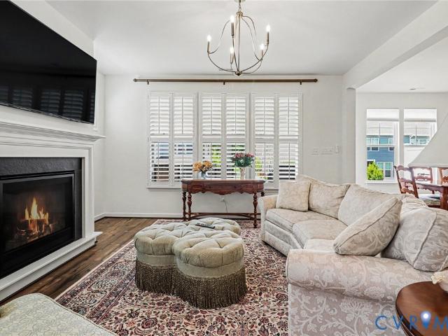 18621 Palisades Ridge