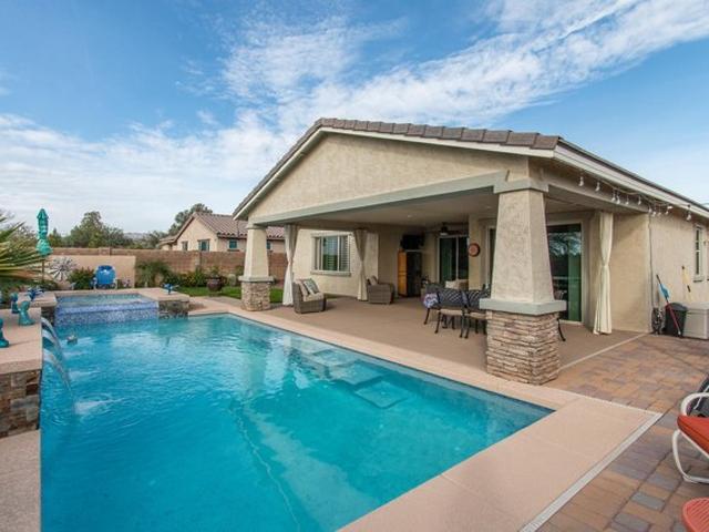 18627 W Mackenzie Dr, Goodyear, AZ 85395