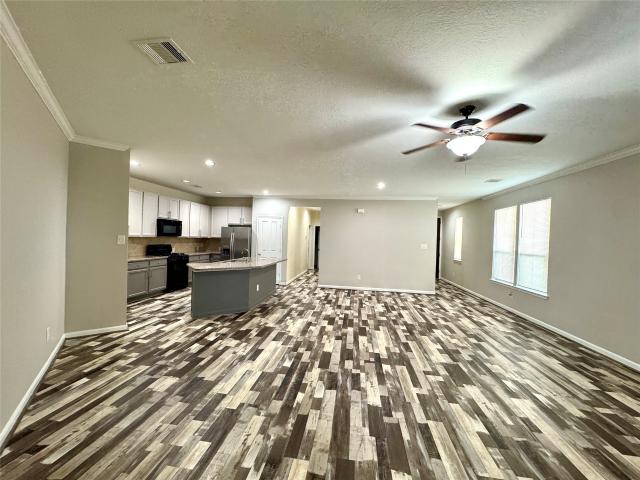 18627 White Barnwood