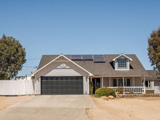 18626 Fairburn St, Hesperia, CA 92345