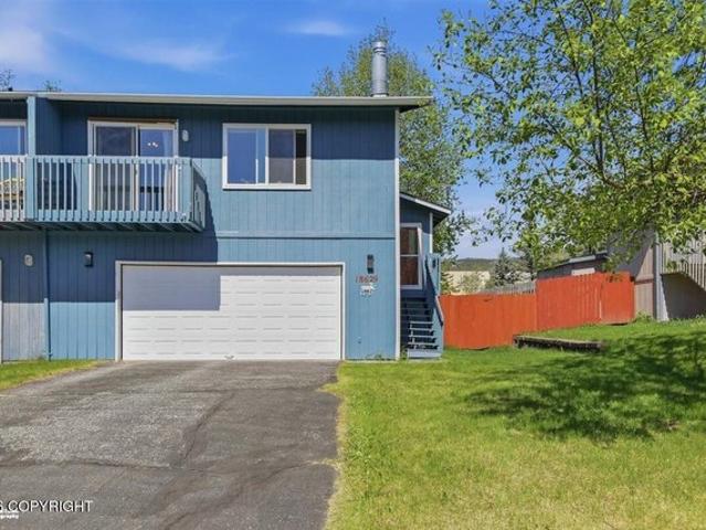 18629 N Lowrie Loop, Eagle River, AK 99577