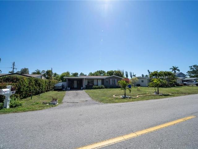 1862 Moreno Ave, Fort Myers, FL 33901 | MLS #225027 | Compass