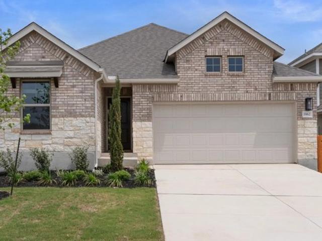 1862 Pining St, New Braunfels, TX 78132