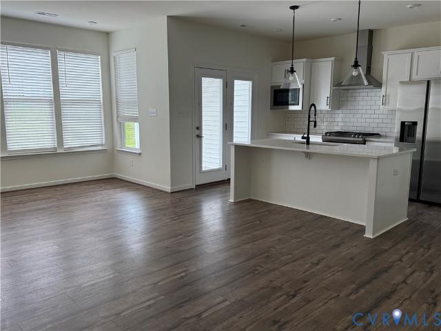 18630 Palisades Cove Court