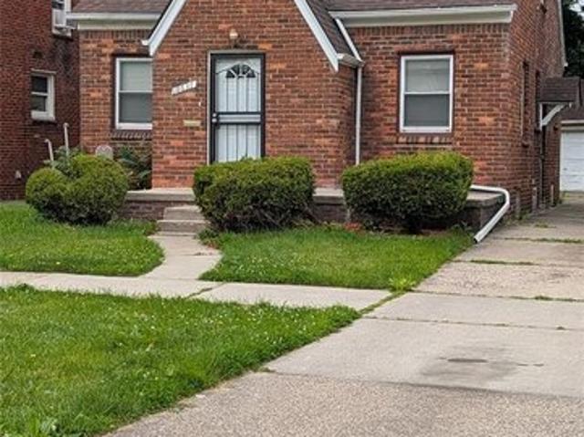 18631 Albion St, Detroit, MI 48234