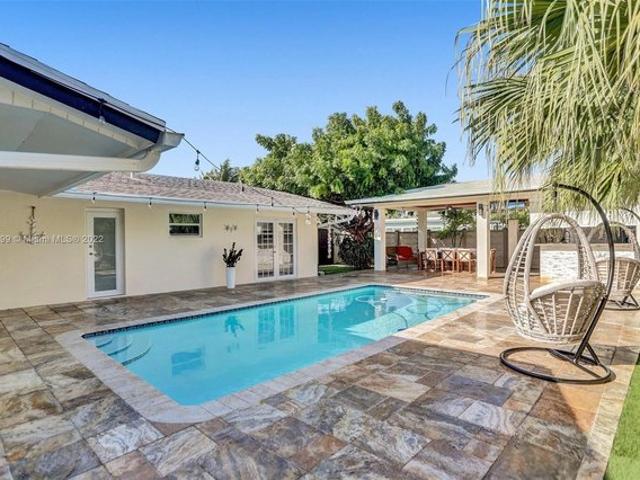 18632 SW 93rd Ct, Cutler Bay, FL 33157