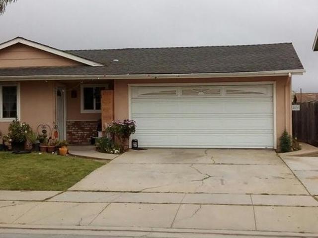 18636 Eisenhower St, Salinas, CA 93906