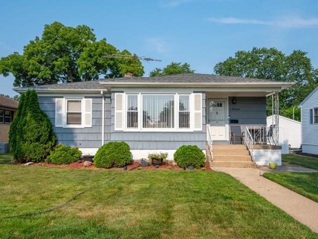 18636 Sherman St, Lansing, IL 60438