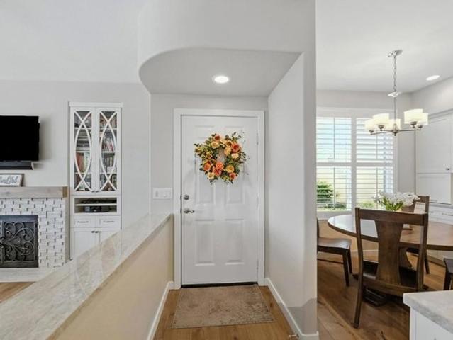 18638 Caminito Pasadero, San Diego, CA 92128