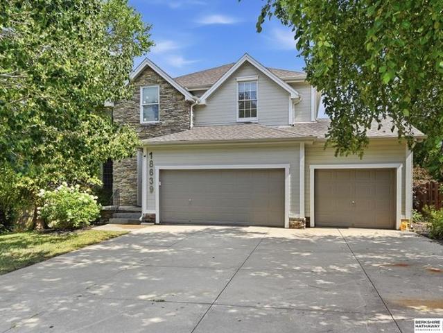 18639 Leavenworth St, Omaha, NE 68022