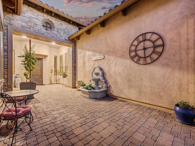 1863 N Shelby, Mesa, AZ 85207 | MLS #7014 | Compass