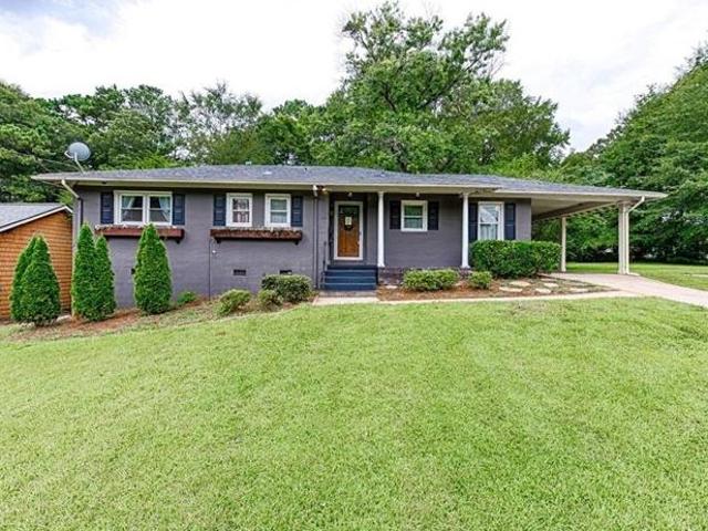 1863 Derrill Dr, Decatur, GA 30032
