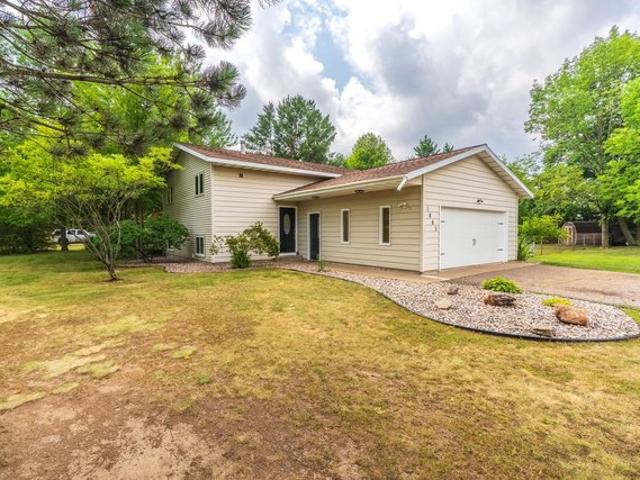 1863 Eva Rd, Kronenwetter, WI 54455
