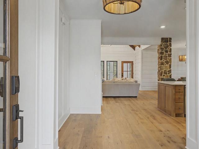 1863 Lake Louisa Loop