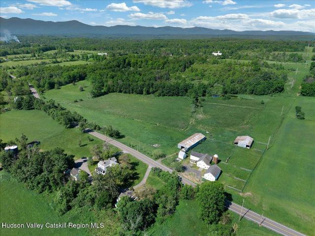 186 County Road 411
