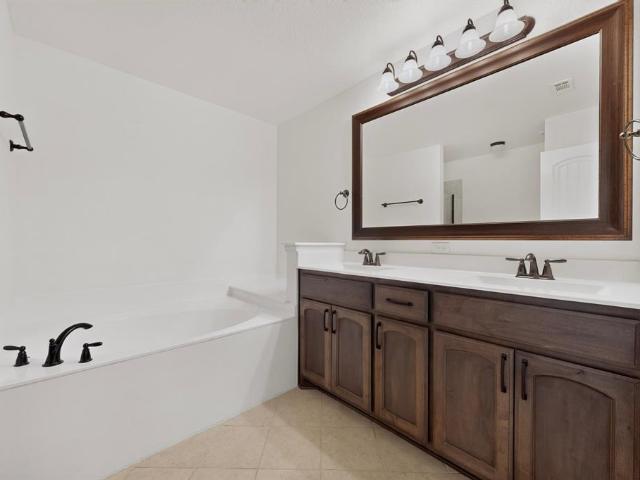 186 County Road 4430, Rhome, TX 76078 | MLS #21289