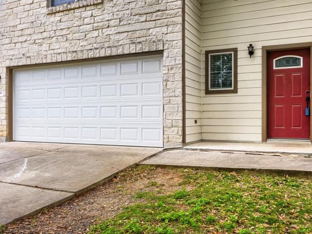 186 Carriage Way