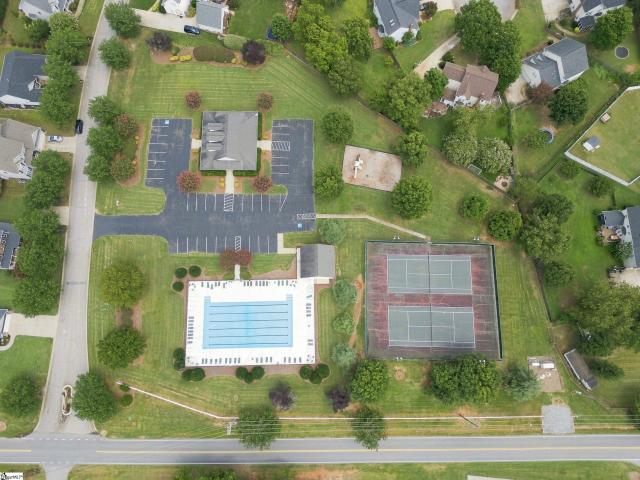 186 Chandler Crest Court