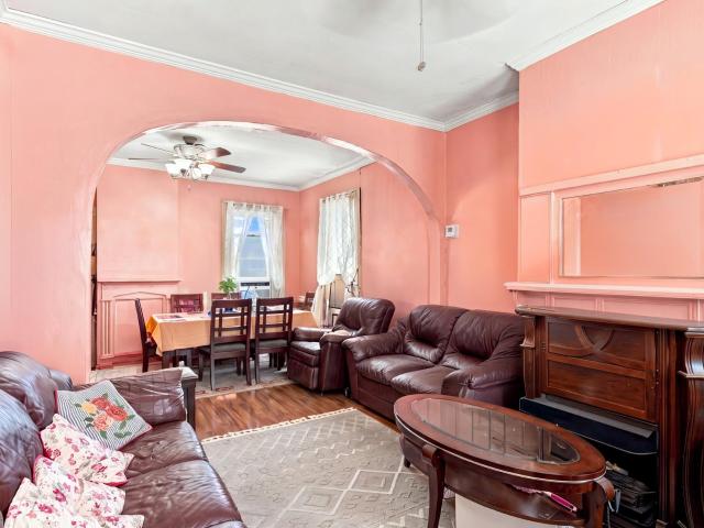 186 Culver Ave