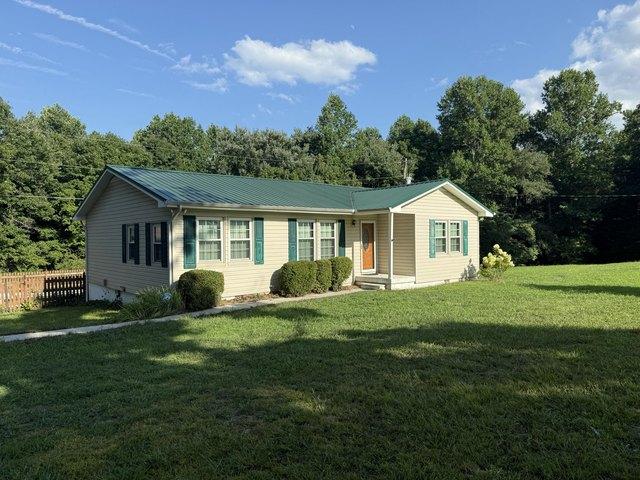 186 Adams Rd, Ocoee, TN 37361