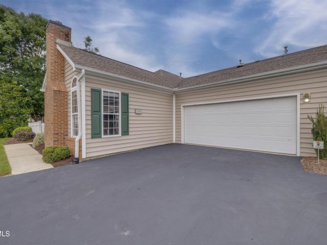 186 Avonlea Place 0
