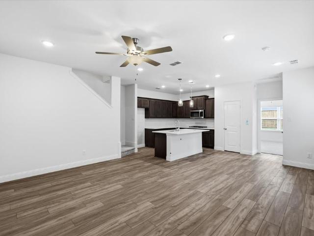 186 Balboa Lane # 8