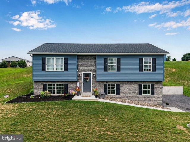 186 Brick Church Rd, Newville, PA 17241