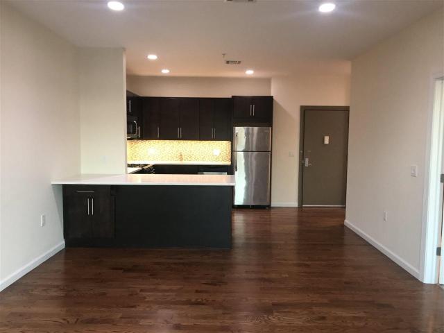 186 Broadway, Unit 502, Bayonne, NJ 07002 | Compass
