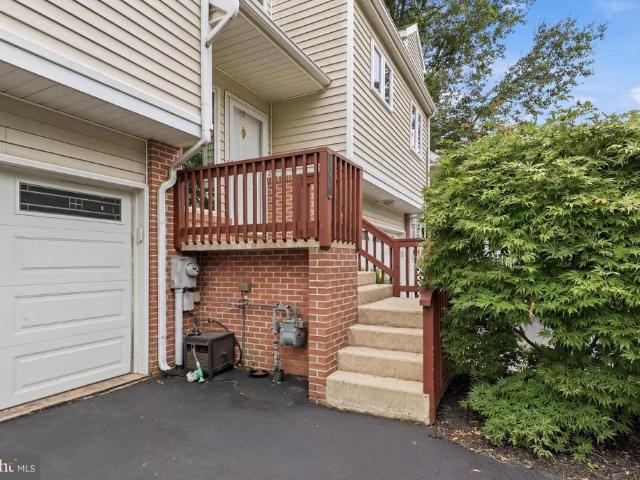 186 Greenleaf Road