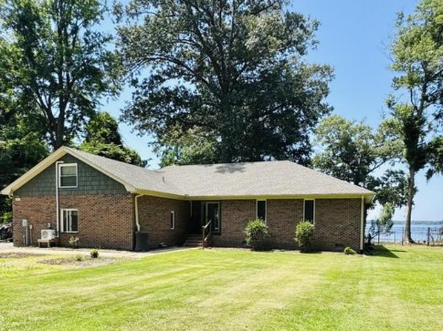 186 E Camp Perry Rd, Hertford, NC 27944