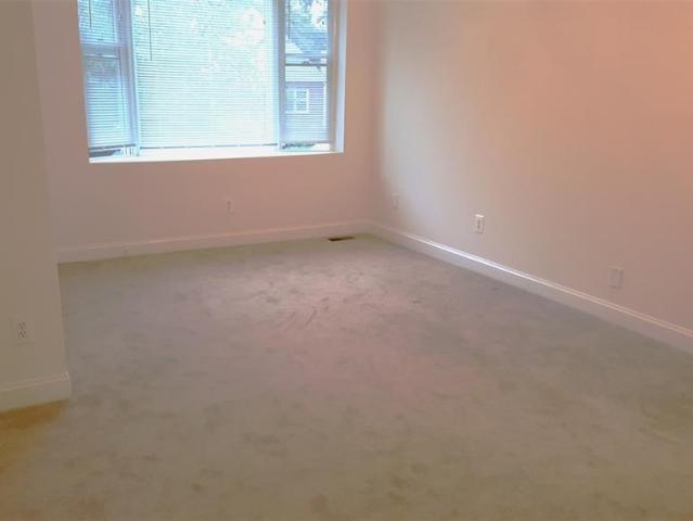 186 Elm Avenue # 1st Fl