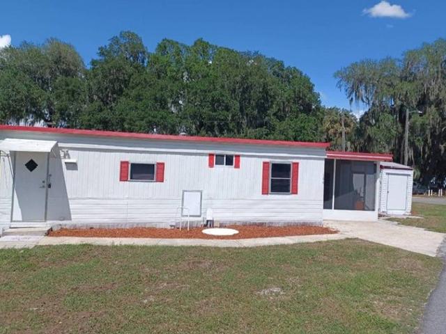 186 Friendship Ln, Leesburg, FL 34748