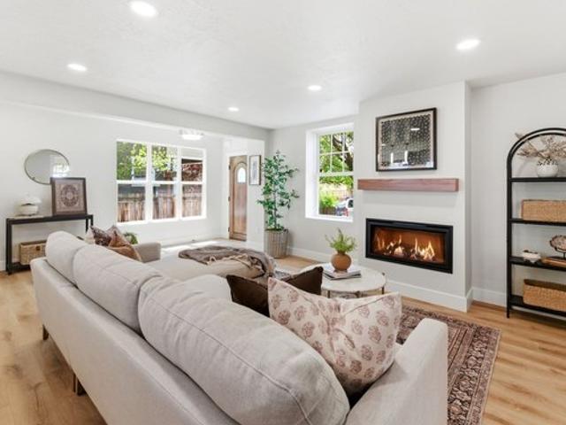 186 M St E, Salt Lake City, UT 84103