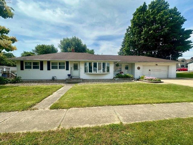 186 Monroe St, Monroeville, OH 44847