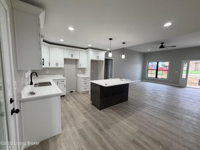 186 New Orleans Ct