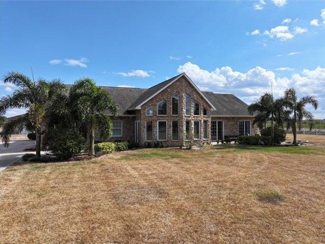 186 South Bear Pointe Dr, Lake Placid, FL 33852