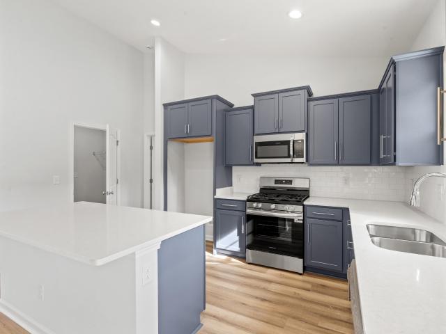186 Stillbrook Dr