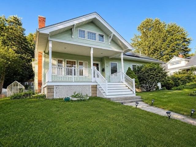 186 Prospect St, Leominster, MA 01453
