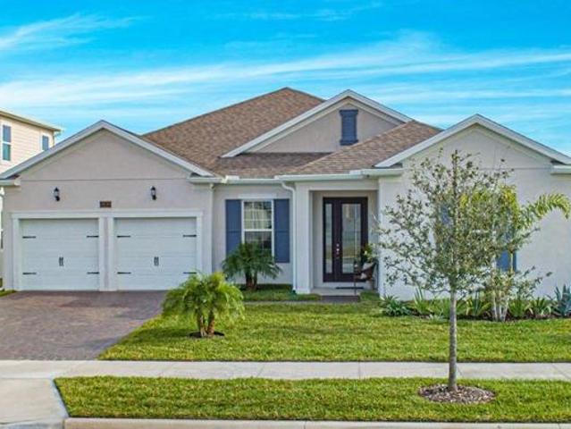 18749 Planetree St, Orlando, FL 32827
