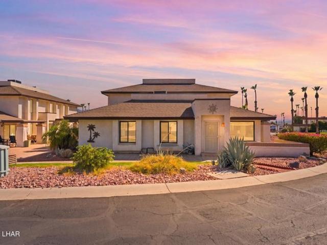1874 Montana Vis Unit A, Lake Havasu City, AZ 86403